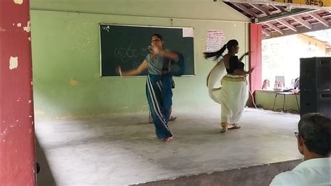 ලෝක ගුරු දිනය වෙනුවෙන් අපේ ගුරුවරු දරුවන්න ට දුන්න ලස්සන තෑග්ගක් දරුවන්ගේ සතුට Subscribe