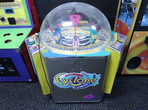 Cyclone Arcade Game Prime Time Auctions Inc