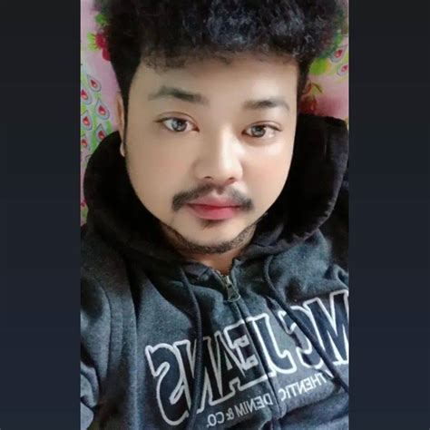 เบบี้ เบ๊บ ️อากาศที่ร้อนชิบหายแบบนี้😅 Facebook