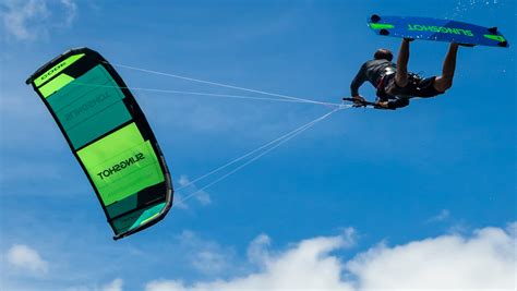 Code V1 Kite Slingshot Sports