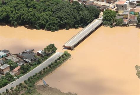 Vítimas de enchentes na Bahia e Minas poderão sacar FGTS