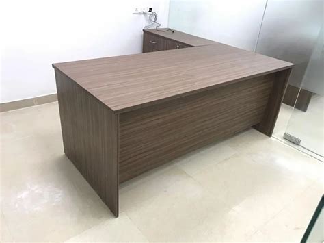 Rectangular Plywood Modular Executive Office Table With Storage At ₹ 7500 In New Delhi