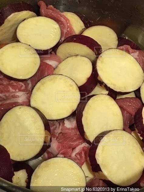 野菜を煮込んでいる様子の写真・画像素材 6320313 Snapmart（スナップマート）