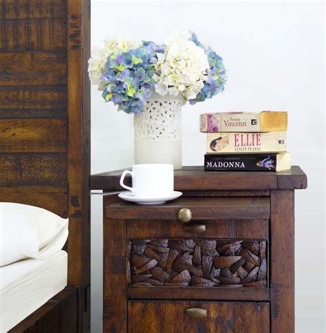 Rustic Acorn Coconut Shell Bedside Cabinet