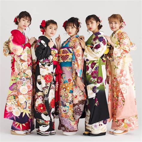 ジョイフル恵利【公式】さんのインスタグラム写真 ジョイフル恵利【公式】instagram「 成人式を最高の思い出にするお手伝いをさせ
