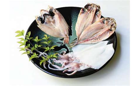 山陰浜田極味 三種一夜干し（のどぐろ1枚、アジ2枚、イカ2枚） 魚介類 魚貝類 魚 のどぐろ アカムツ アジ いか 剣先イカ 一夜干し 干物