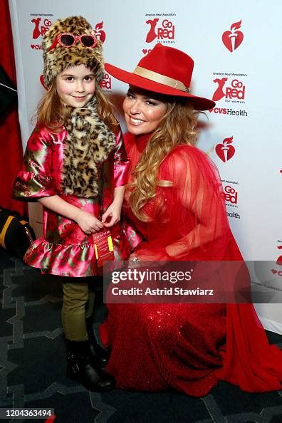 Iris Achilleas And Shania Twain Attend The American Heart News Photo Getty Images