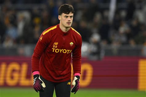 Bologna Roma in porta è pronto Svilar E in difesa spazio a Keramitsis