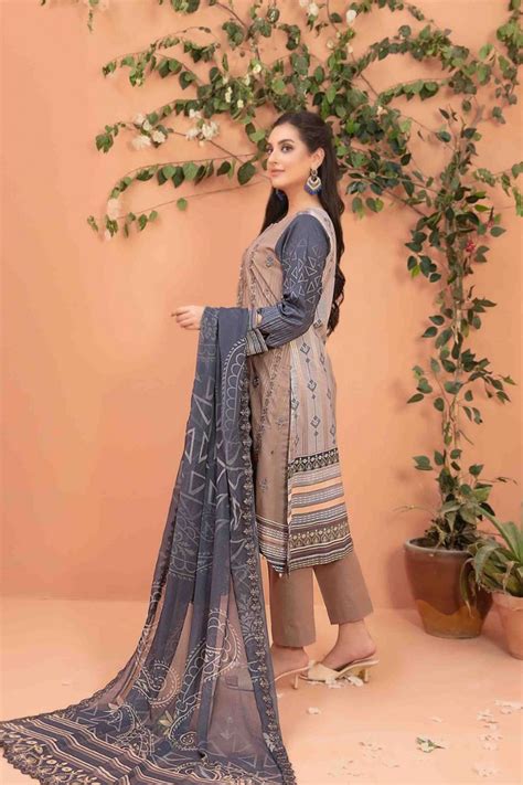 Mayaah By Tawakkal Unstitched 3 Piece Emb Digital Print Lawn
