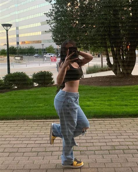 Juliana 🦋 Fashion Fitness Julianarmah • Instagram Photos And
