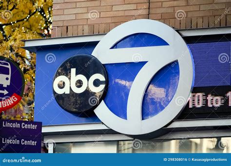 Abc7 News Logo On Wabc Corporate Headquarters Office Building Lincoln