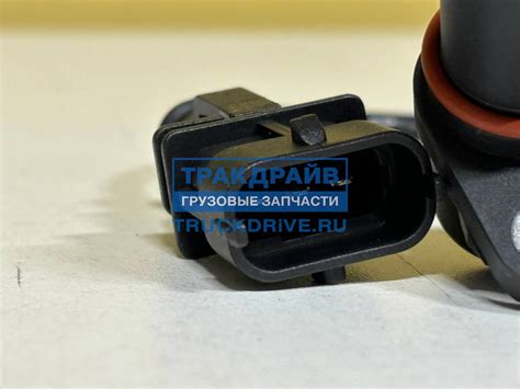 Датчик оборотов вала коленчатого Даф ХФ95 105 093.253 SAMPA купить недорого