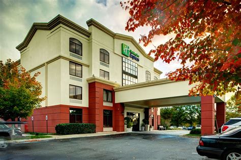 Holiday Inn Express® Richmond Airport An Ihg Hotel Sandston Va 491