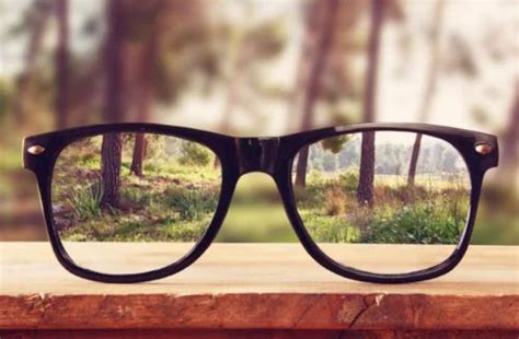 Round Regular Single Vision Glasses At Rs 1050piece In Gonda Id
