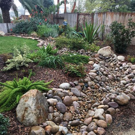 Dry Creek Bed Landscaping Ideas How To Build A Dry Creek Bed