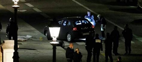 Morts Sur Le Pont Neuf L Avocat Du Policier Conteste L Homicide Volontaire