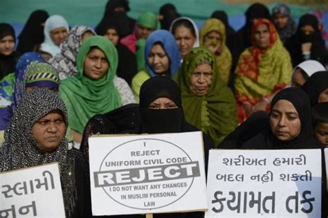 Sc Upholds Gender Equality Suspends Triple Talaq For Six Months Asks