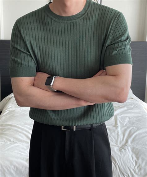 머슬핏 골지 무지라운드 니트 반팔 5651 에이블리