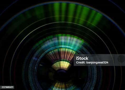 매크로 카메라 렌즈 카메라 렌즈의 빛 반사 카메라 및 렌즈 줌 클로즈업 0명에 대한 스톡 사진 및 기타 이미지 0명 가정용 캠코더 검은색 Istock