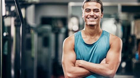 8 Poses Para Hombres Que Te Harán Ver Atractivo En Las Fotos Mejor