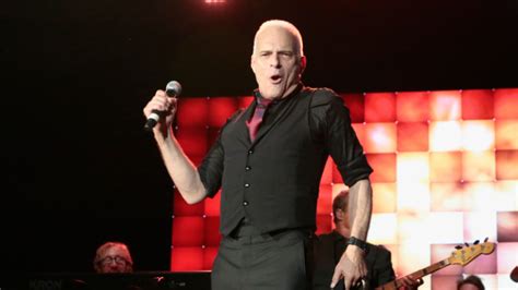 David Lee Roth Shares New Holiday Song Talking Christmas Blues” 1057 Wdny
