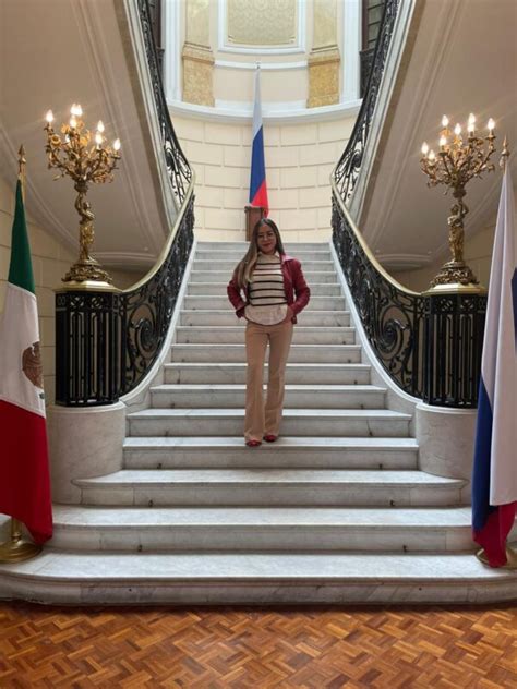 ¡de Izcalli Para Rusia Sofía Representará A La Juventud Mexicana En Importante Festival