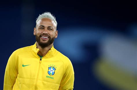 Video Neymar Takes Part In A Key Training Session With Brazil Ahead Of