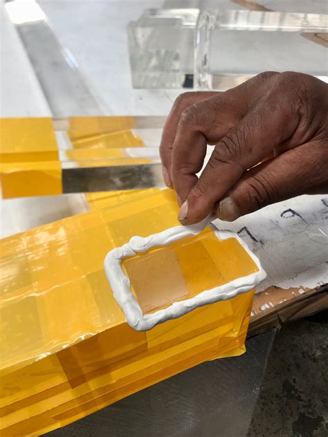 Gluing Of Acrylics Uhi Abs Hips Polycarbonate Etc Plastic World