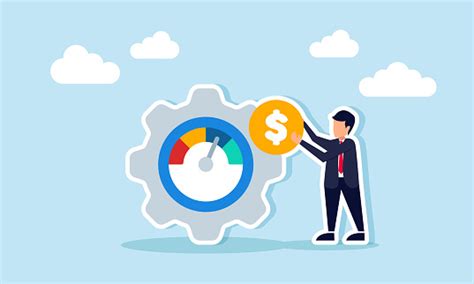 한 사업가가 속도계가 있는 기어 옆에 달러 동전을 들고 있는데 이는 온라인 및 디지털 도구를 통해 비즈니스 재무 성과를 모니터링하고 평가하는 방법을 보여줍니다 개발에 대한