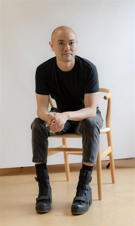 About — Studio J Jih