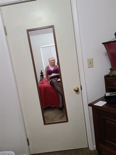 Newest Pictures Terry Town Gal
