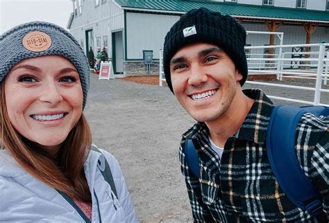 Alexa Penavega And Carlos Penavega All About The Actors Marriage