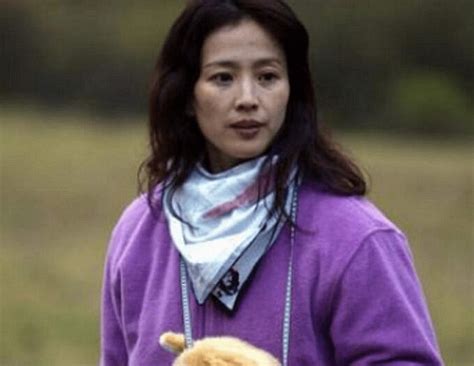 大美女刘晓莉：为了女儿刘亦菲，放弃了事业，丢掉了婚姻 搜狐大视野 搜狐新闻