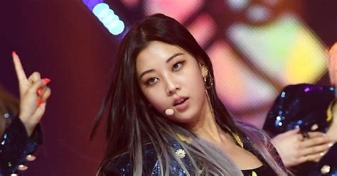 포토 Clc 장승연 도도한 눈빛 카리스마