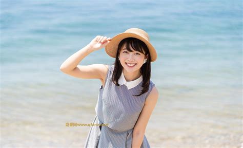 奇番眉黛如花 超清纯的泽井志帆 沢井志帆 被誉为治愈系校花 奇福社 奇番网