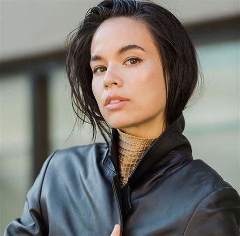 Genevieve Kang Bio Age Wiki Instagram Photos Short Insta Bio