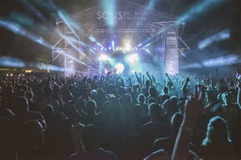 Fruit Del Deliri Doques Grasses Cançó Per Cançó Enderrockcat