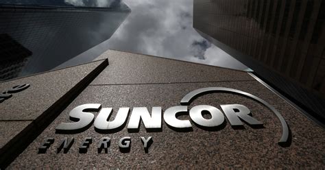 Suncors Fourth Quarter Profit Beats On Higher Oil Output Fuel Sale