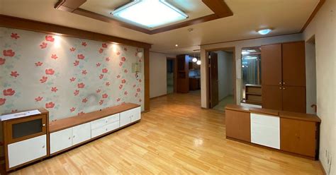 한 번도 수리 안 한 공포의 체리 몰딩 아파트 싹 다 고쳤더니 집꾸미기