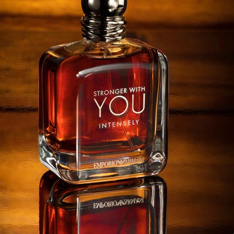 Emporio Armani Stronger With You Intensely Giorgio Armani Zapach To