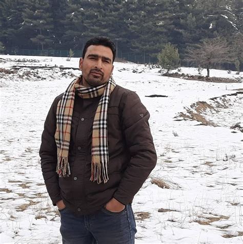 Abbas Majeed Journalist