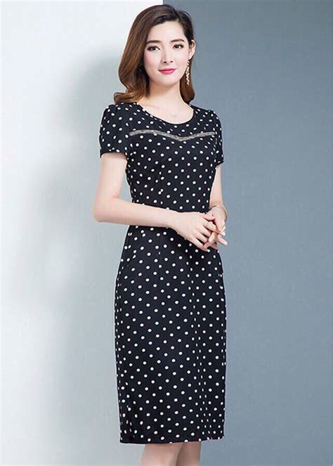 Mẫu Áo Đầm Đẹp Tuổi Trung Niên Phong Cách Thời Trang Tinh Tế Da Màu Shop