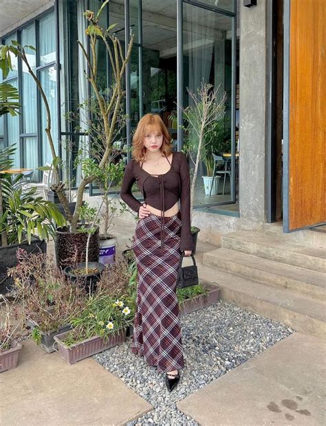Nang Su Pearl Htet နန်းစုပုလဲထက်