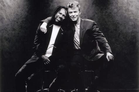 Sale A La Luz Una Demo De Lets Dance De David Bowie Junto A Nile Rodgers