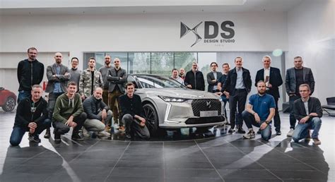 DS 4 reçoit la plus belle des récompenses des trophées de lautomobile