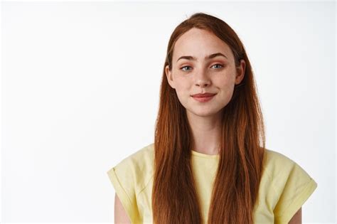 Free Photo Close Up Of Young Motivated Girl With Red Long Hair