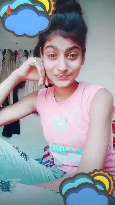 অল্প বয়সের মেয়েদের হট ডান্স। Youtube