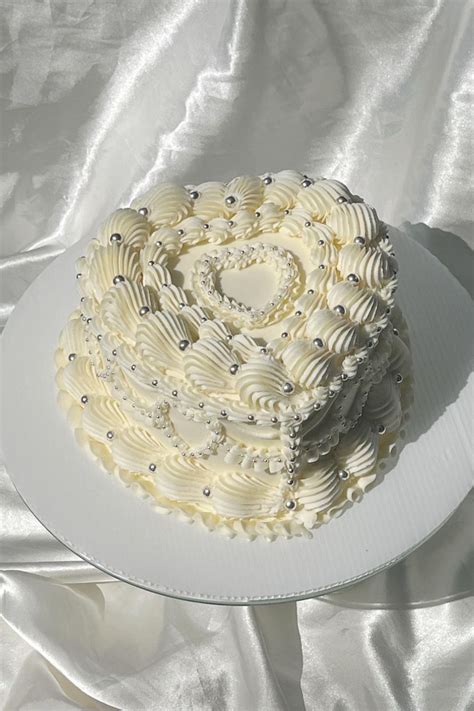 Mumu Weddings On Instagram Vote Your Vibe Wedding Cake 1 2 Or 3 Via Geminicakedesign
