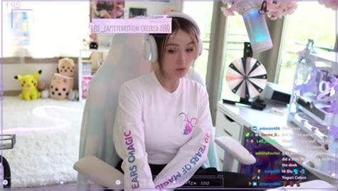 Blukitsune9 Streamer Profile And Stats