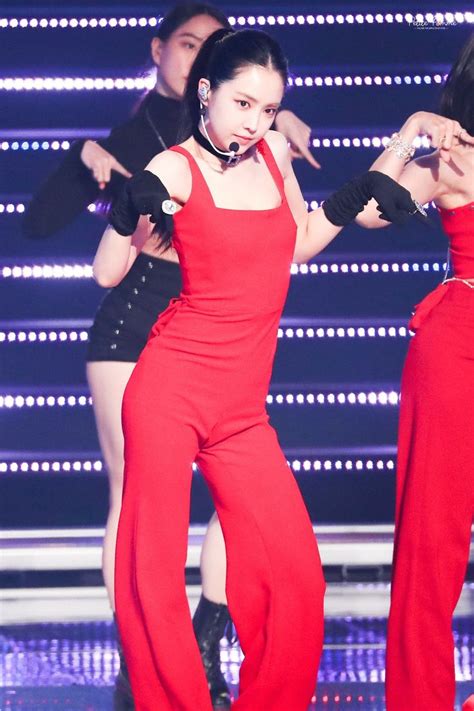 Son Na Eun Apink 181231 Jumpsuit Thời Trang Red Velvet